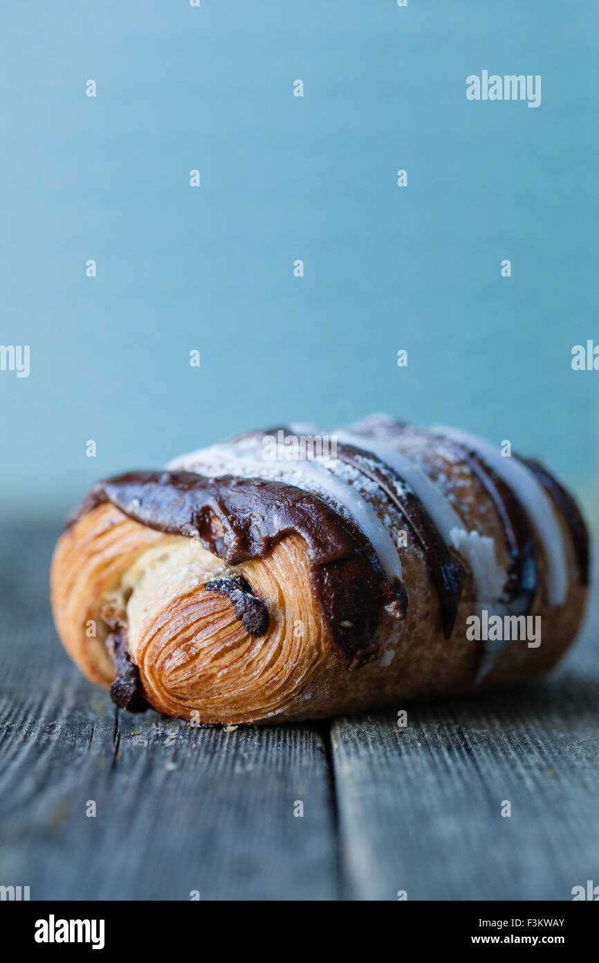 pastry with glaze on vintage background Stock Photo - Alamy