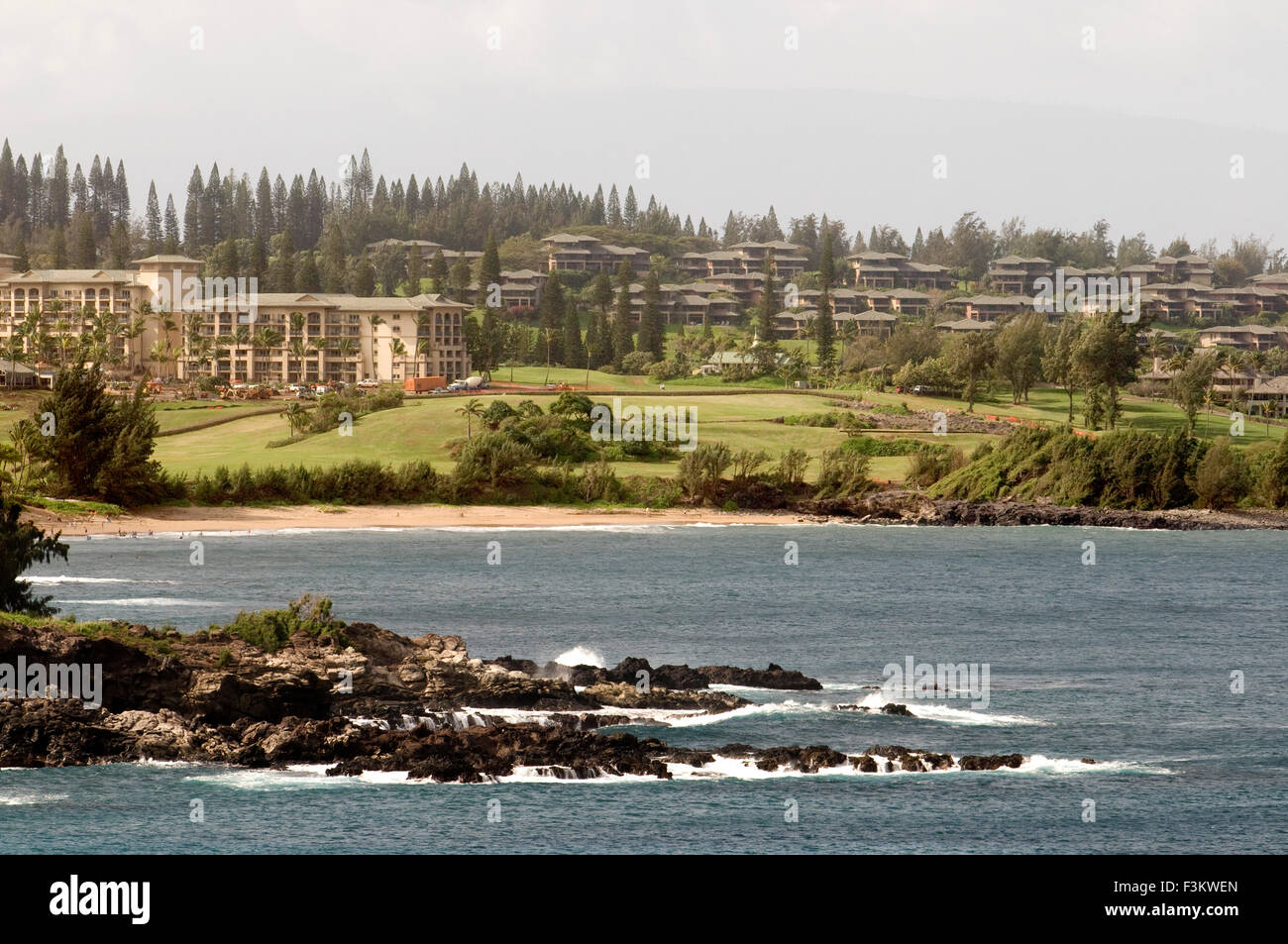 Kahakuloa village hi-res stock photography and images - Alamy