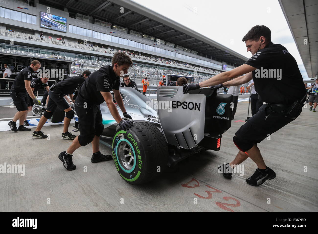 Mercedes F1 Car 2015 High Resolution Stock Photography and Images - Alamy