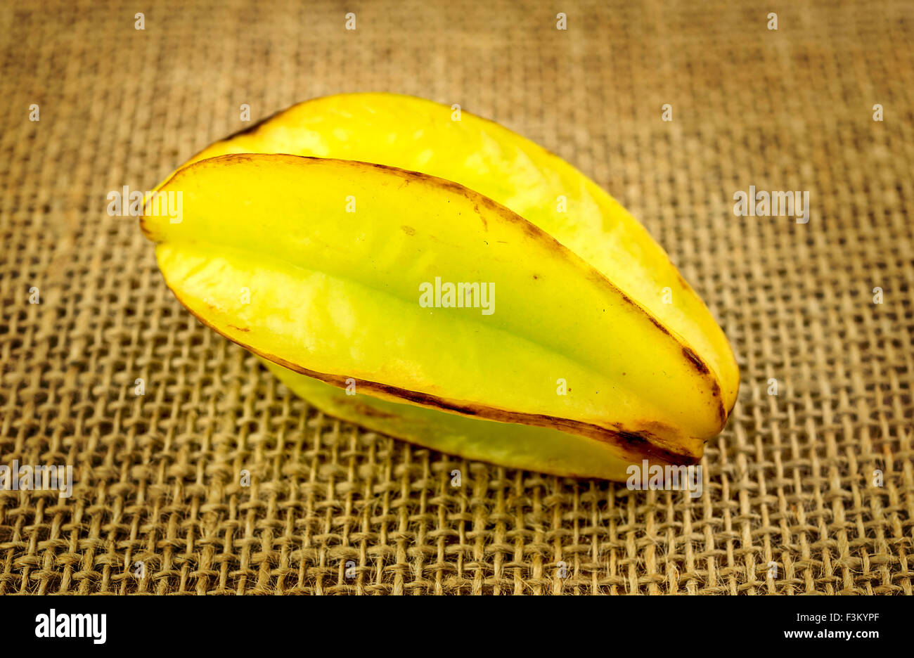 Starfruit hi-res stock photography and images - Alamy