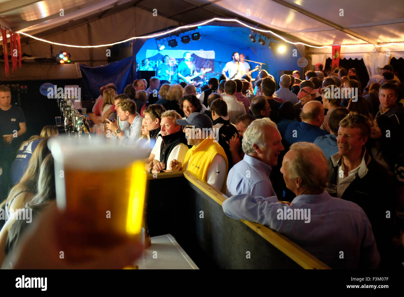 Doom bar ale hi-res stock photography and images - Alamy