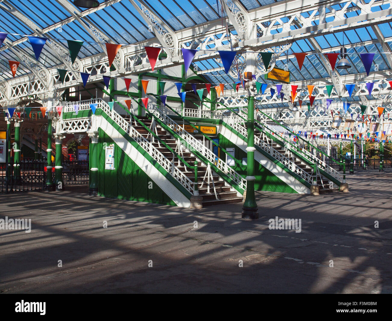 Tynemouth station stairs hi-res stock photography and images - Alamy