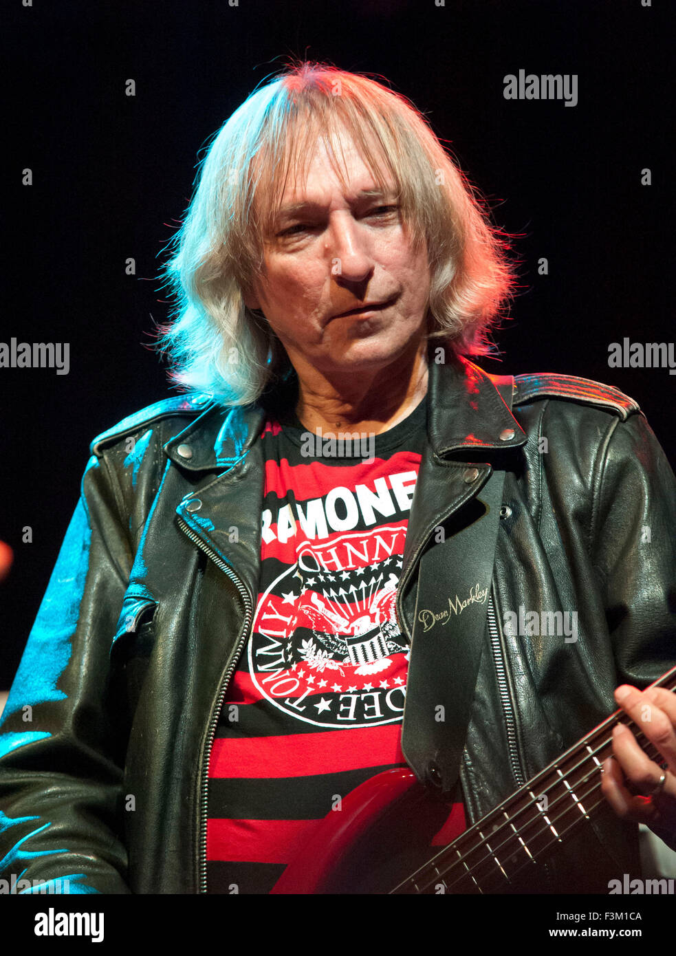The tubes rick anderson hi-res stock photography and images - Alamy
