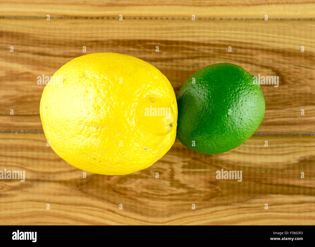 Bright yellow house hi-res stock photography and images - Alamy