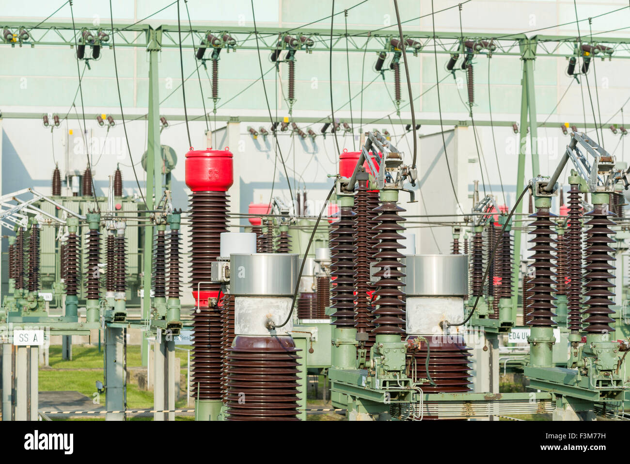 Details of a power plant providing electricity to the german railway ...