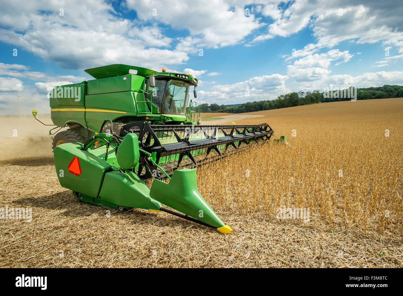 Soybean farmer united states hi-res stock photography and images - Alamy
