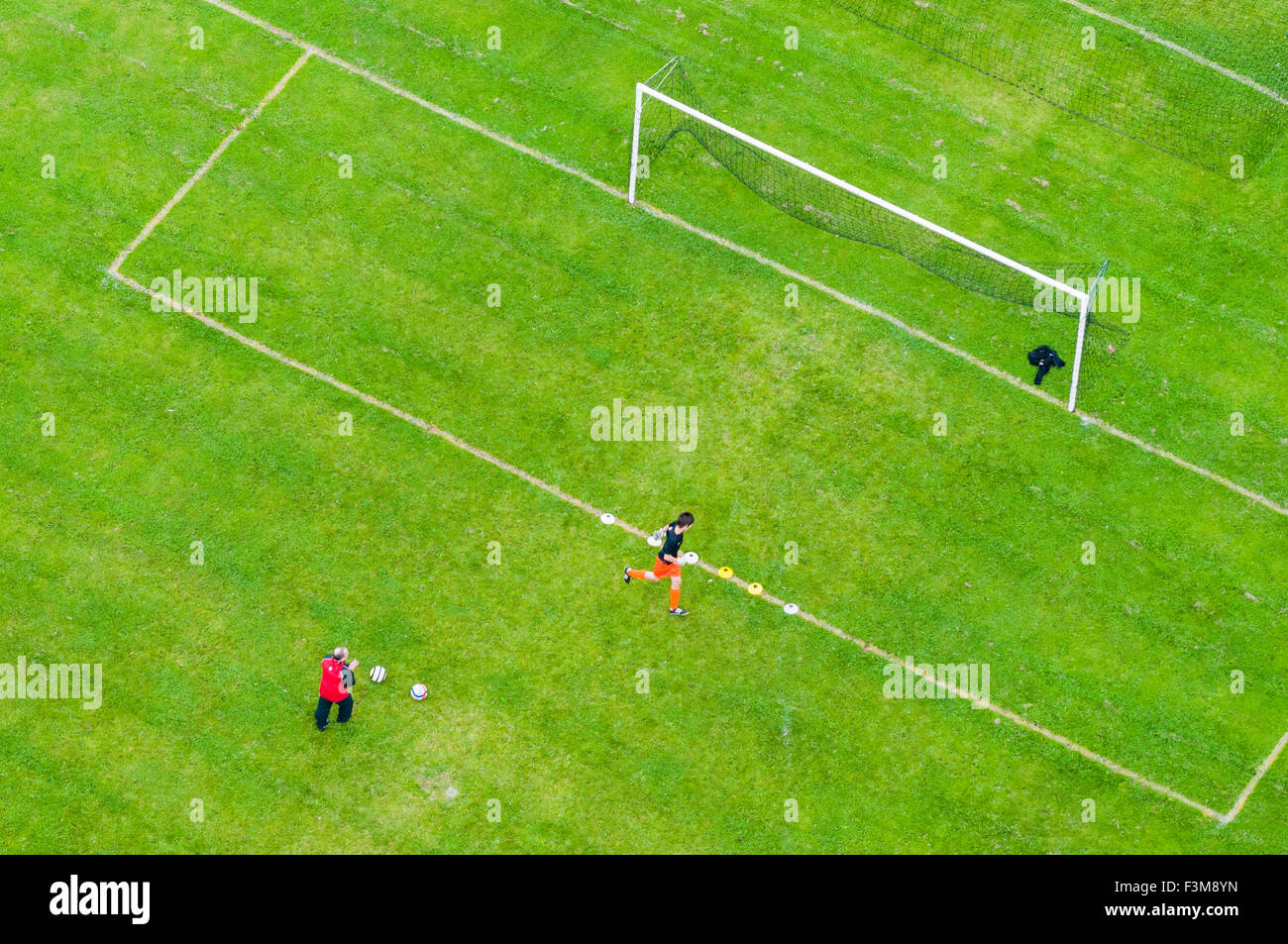 Aerial training hi-res stock photography and images - Alamy
