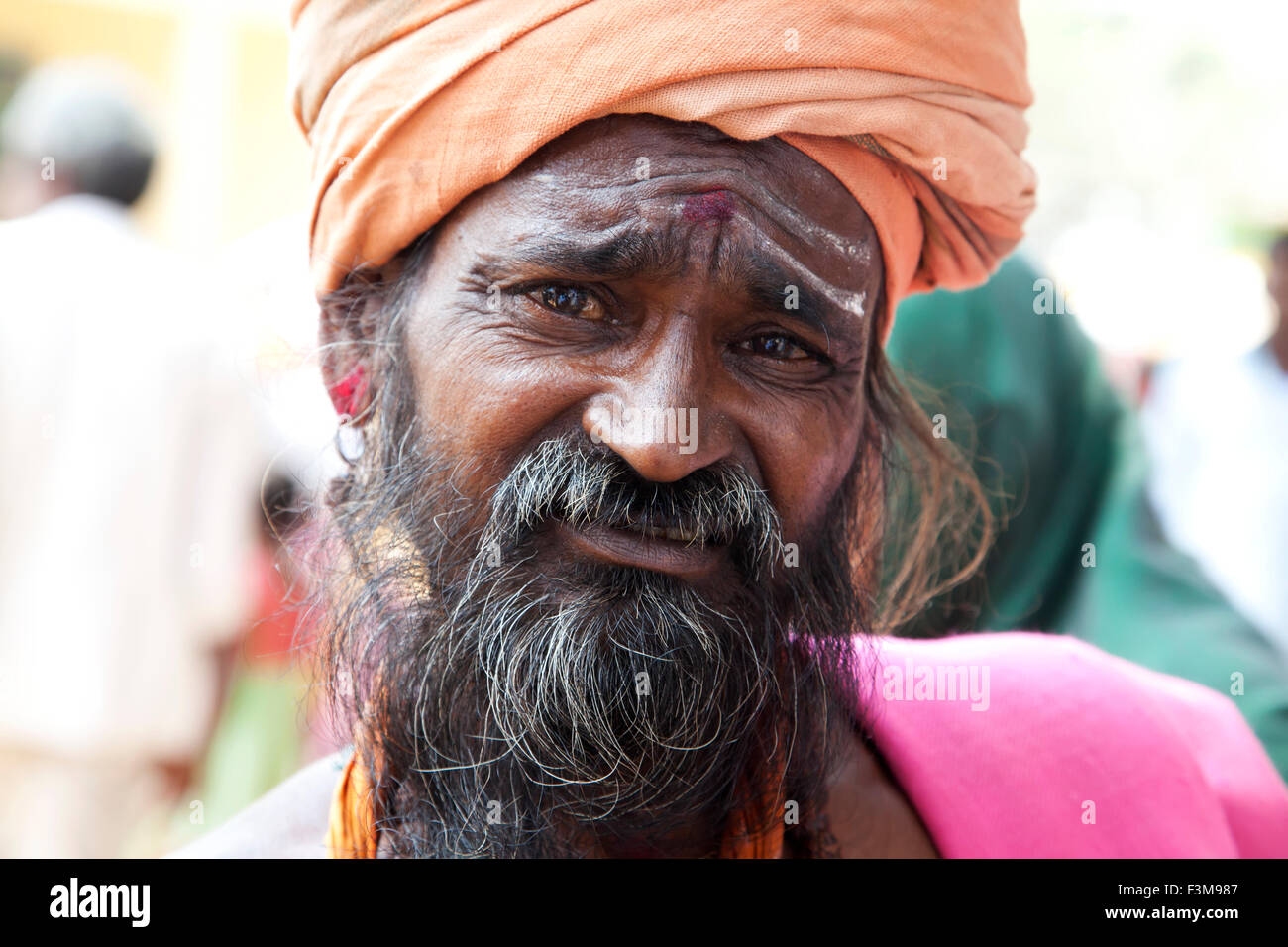 Bindi hindu hi-res stock photography and images - Alamy