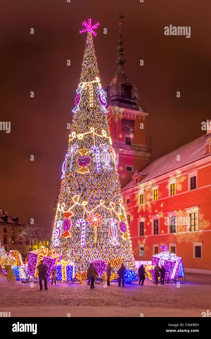 Warsaw poland christmas tree hi-res stock photography and images - Alamy