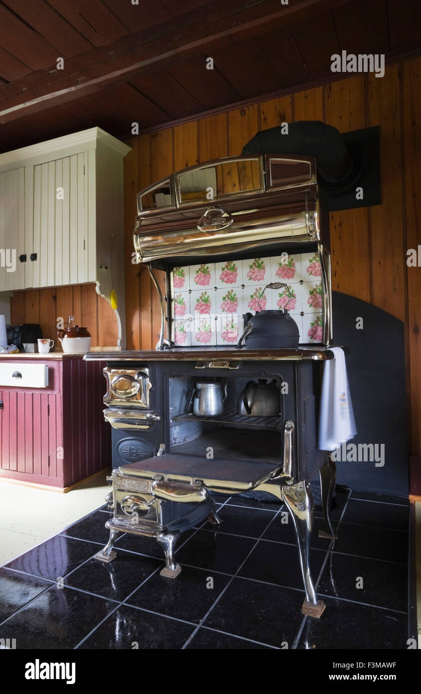 Antique Kitchens Interior High Resolution Stock Photography and Images ...