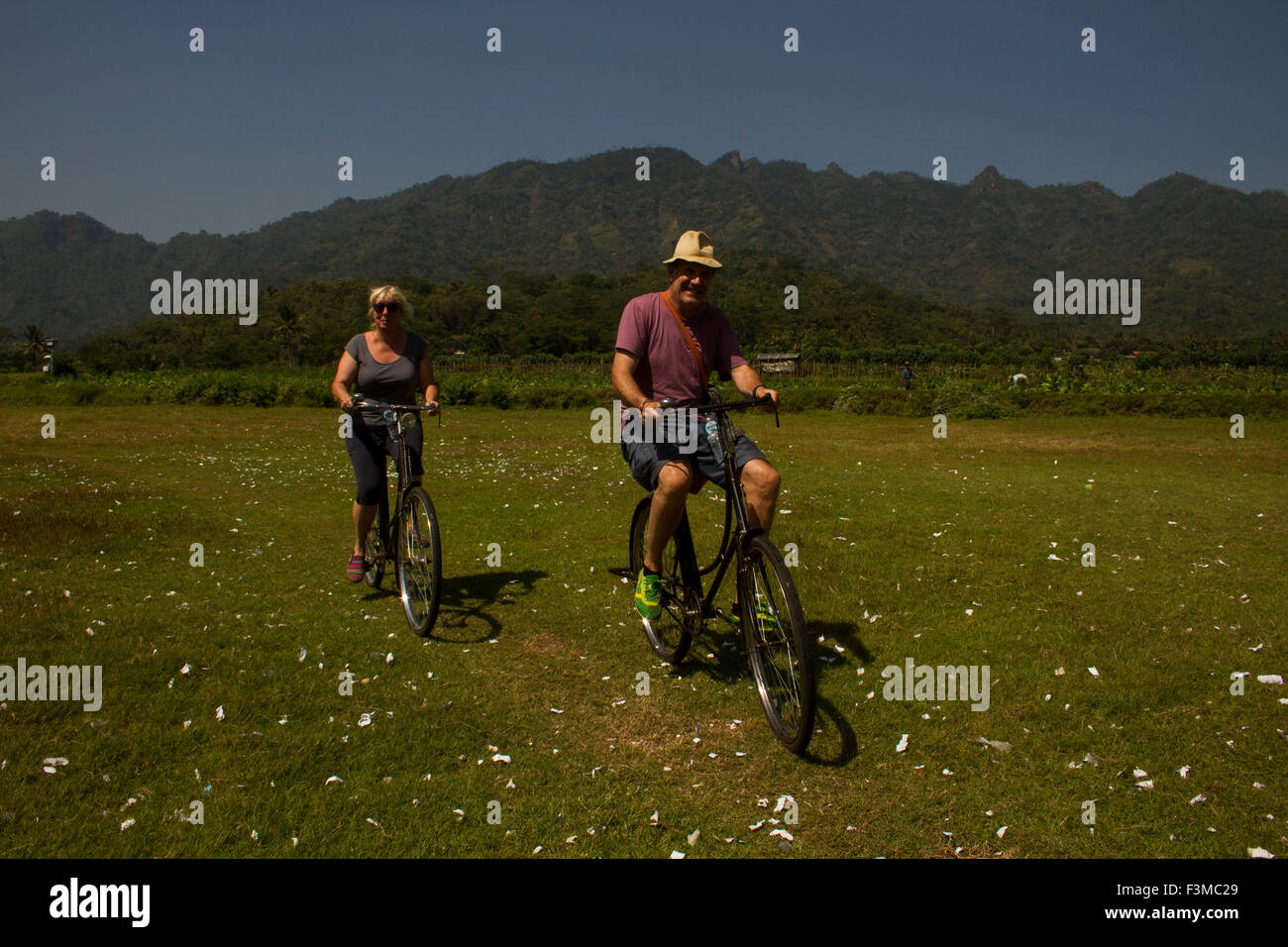 Couple On Cycle Ride In Countryside Stock Photo - Alamy