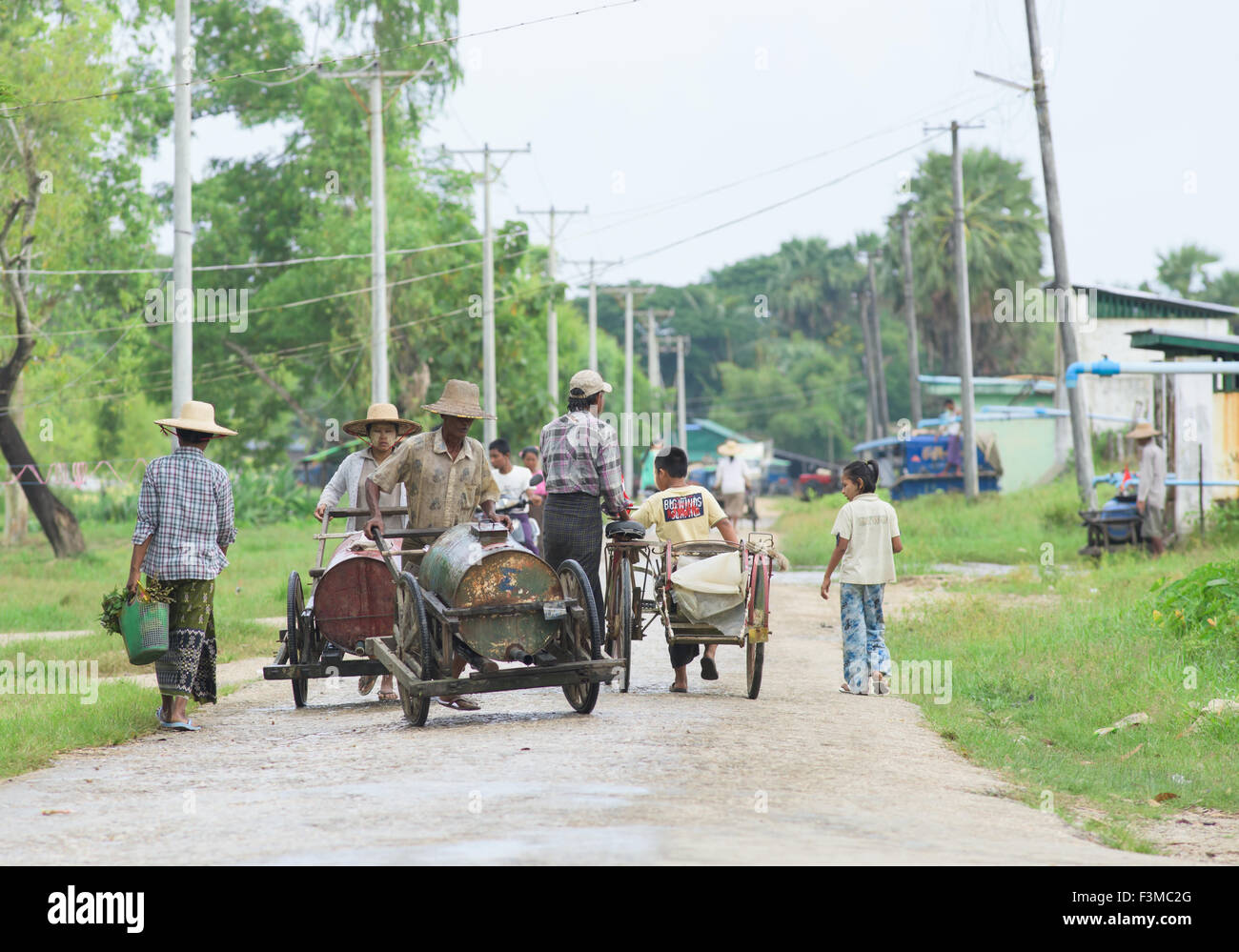 Labutta township in ayeyarwady division hi-res stock photography and ...