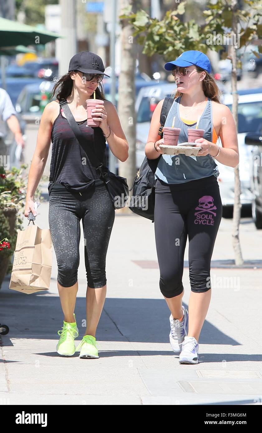 Tana Ramsay and Holly Ramsay pick up smoothies from Juice Crafters ...