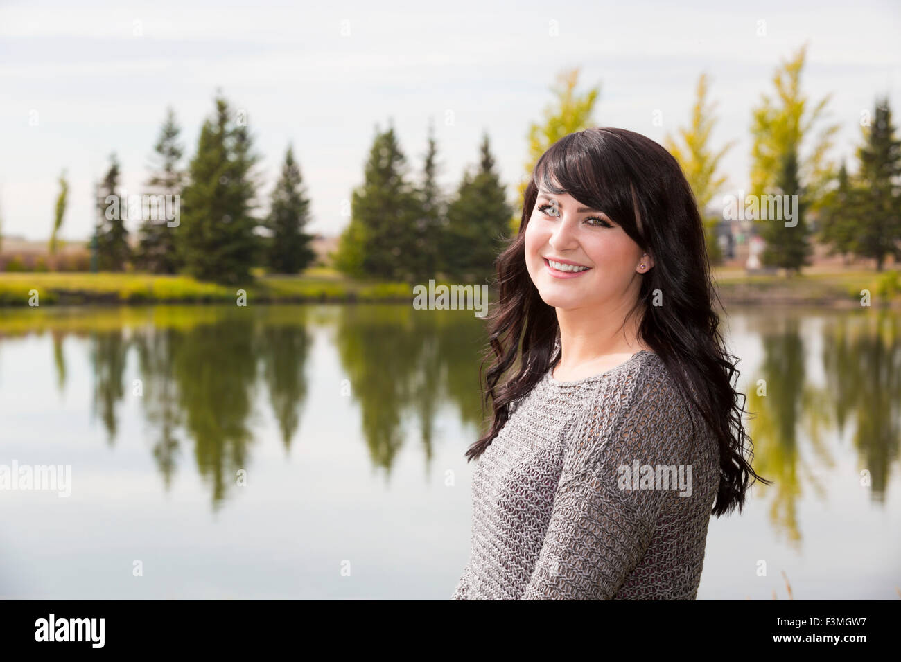Young woman relaxing admire view hi-res stock photography and images ...