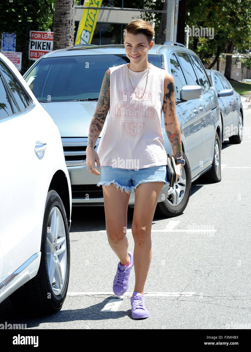 'Orange Is the New Black' star Ruby Rose is all smiles as she heads to ...