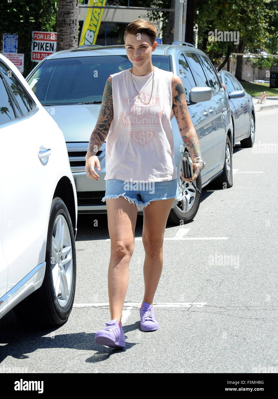 'Orange Is the New Black' star Ruby Rose is all smiles as she heads to ...