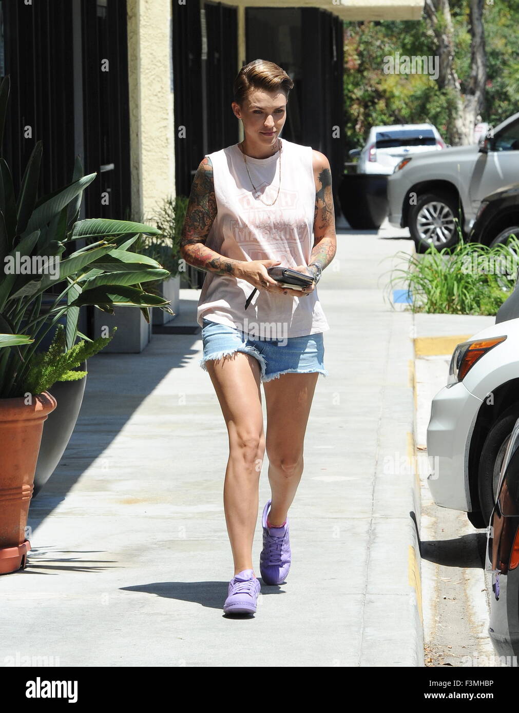 'Orange Is the New Black' star Ruby Rose is all smiles as she heads to ...