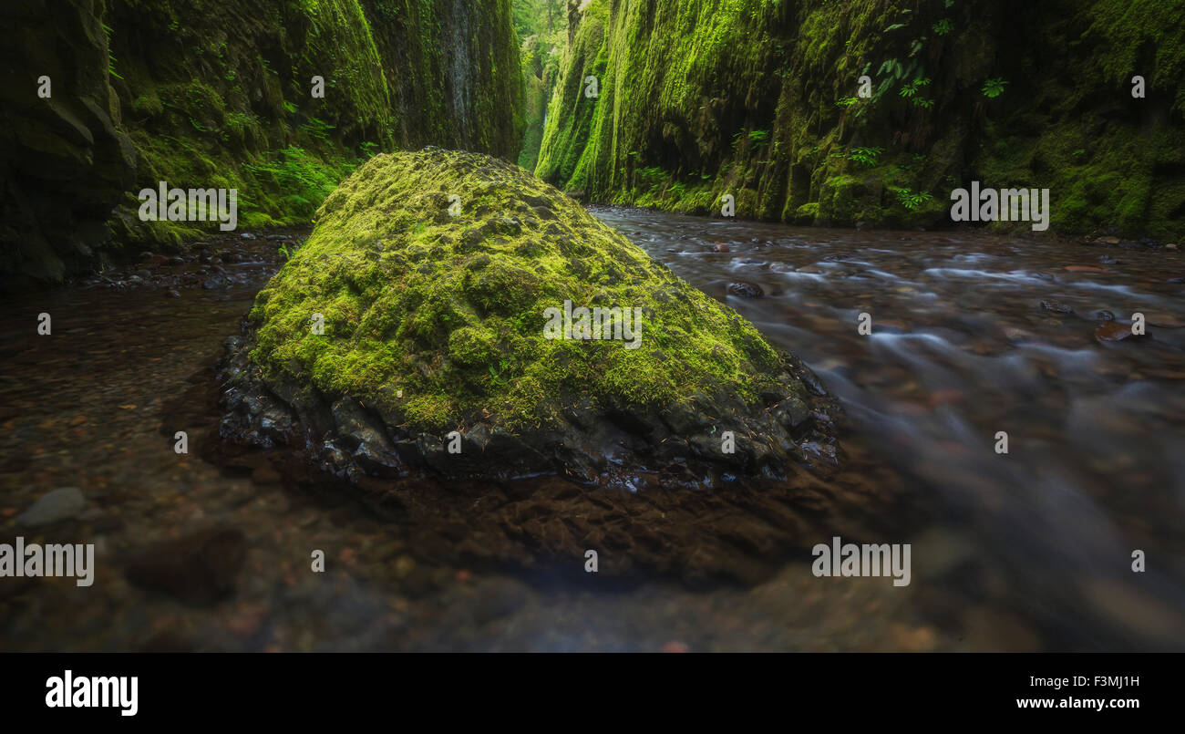 Gorge geography hi-res stock photography and images - Alamy