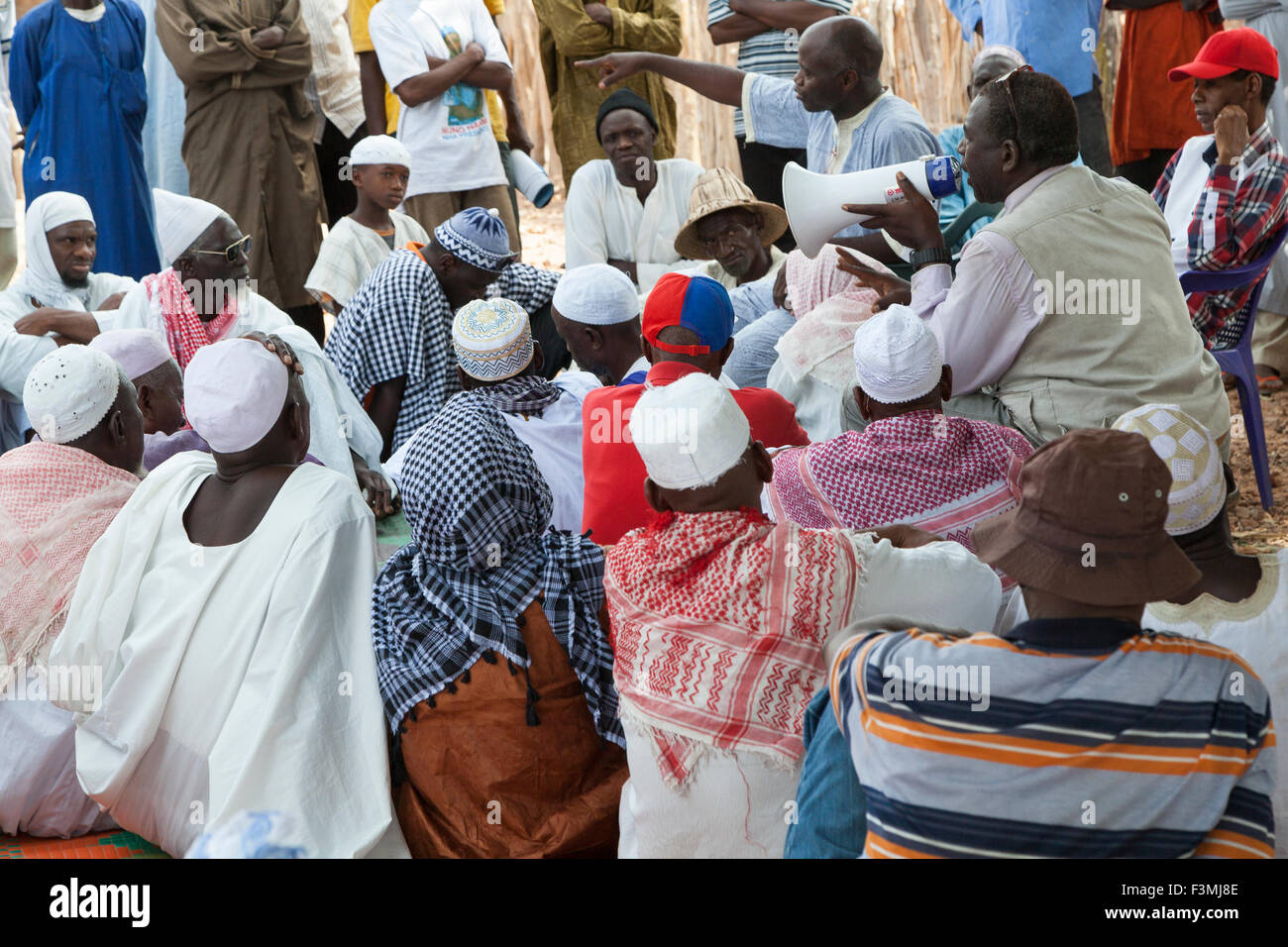 African elders hi-res stock photography and images - Alamy