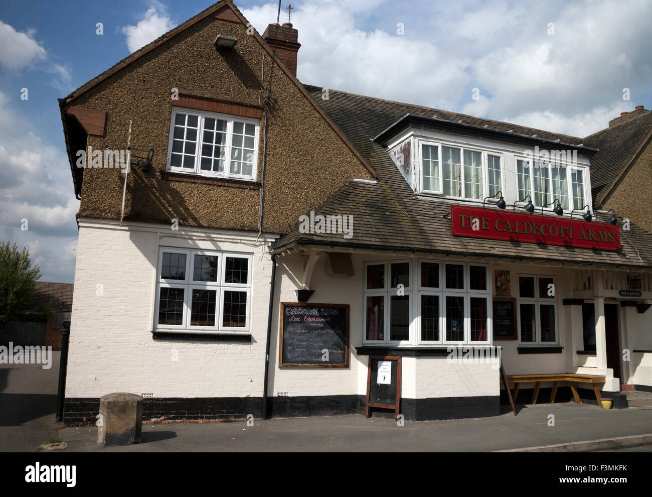 Caldecott arms hi-res stock photography and images - Alamy
