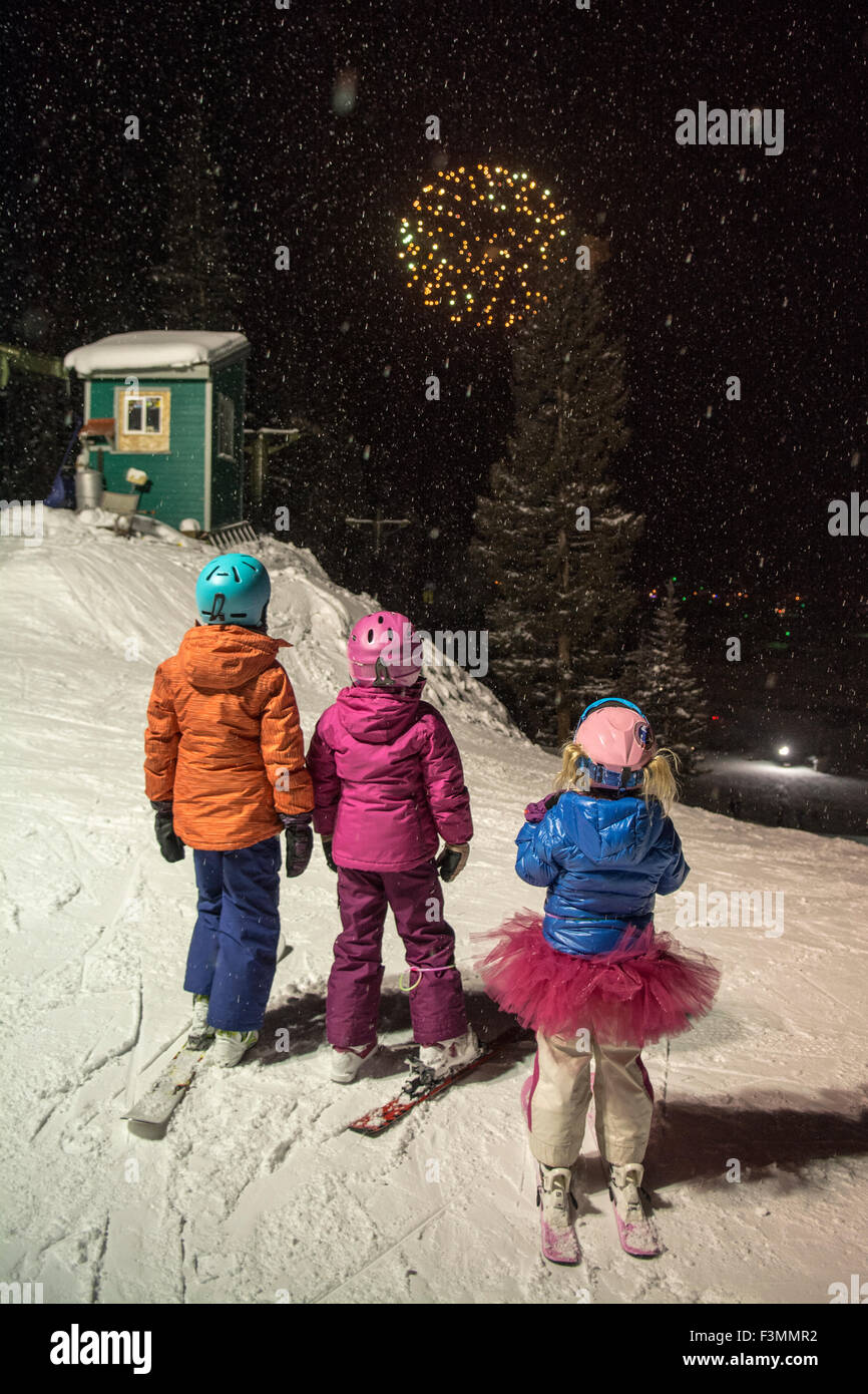 Girls night in hi-res stock photography and images - Alamy