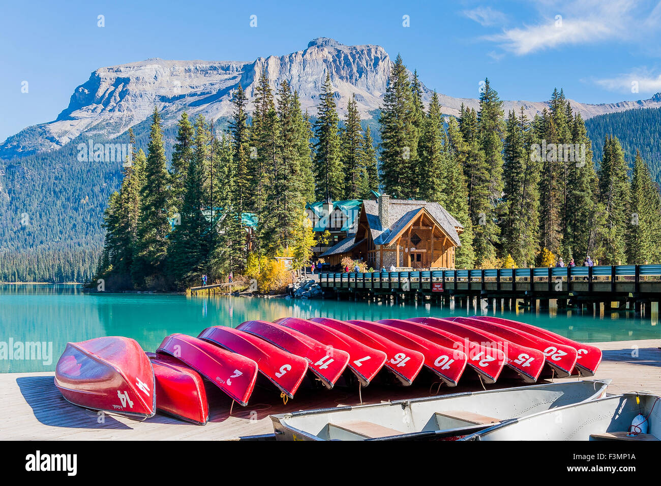 Red canoes, Emerald Lake, Yoho National Park, British Columbia, Canada ...