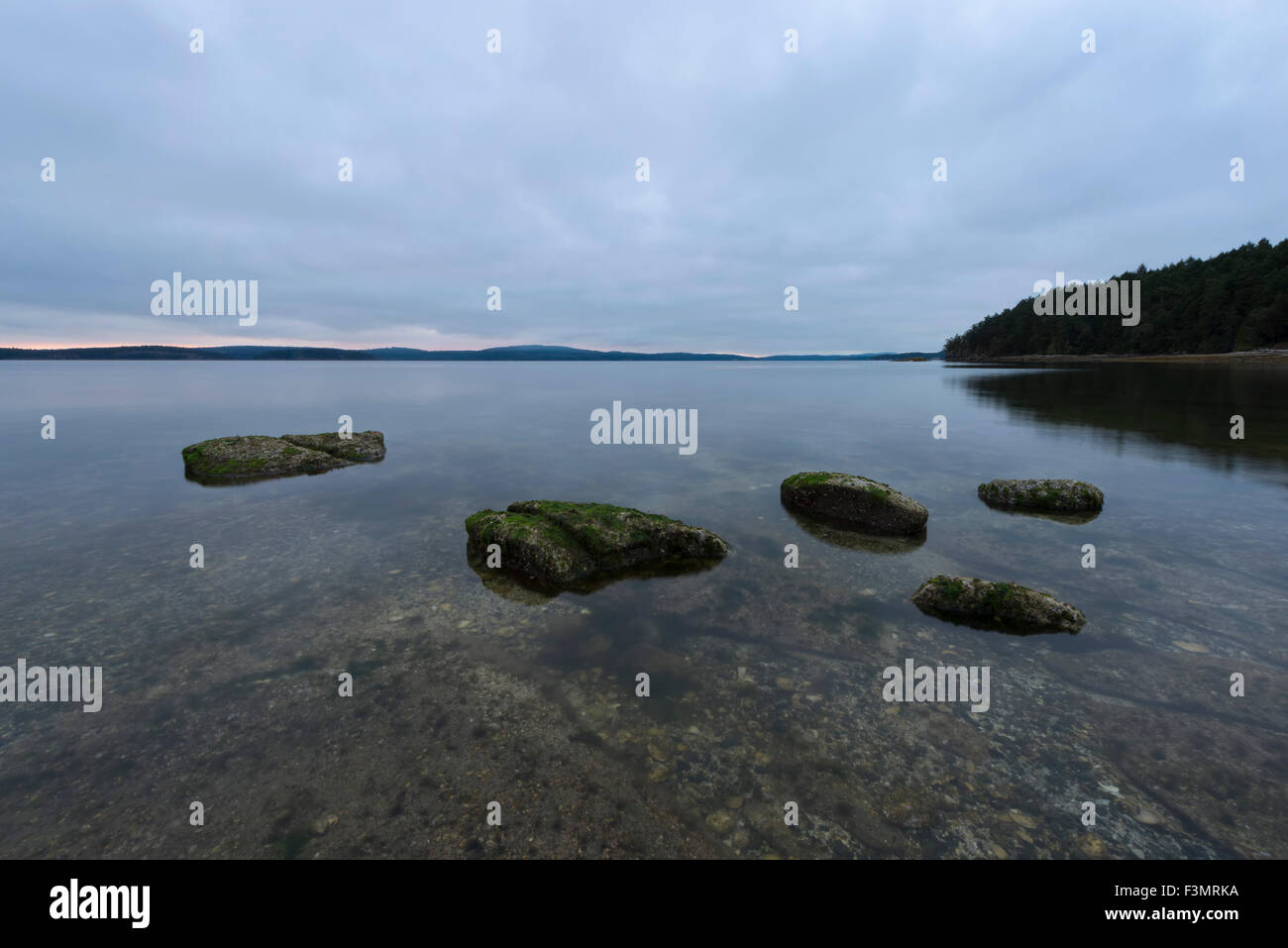 Five rocks beach hi-res stock photography and images - Alamy