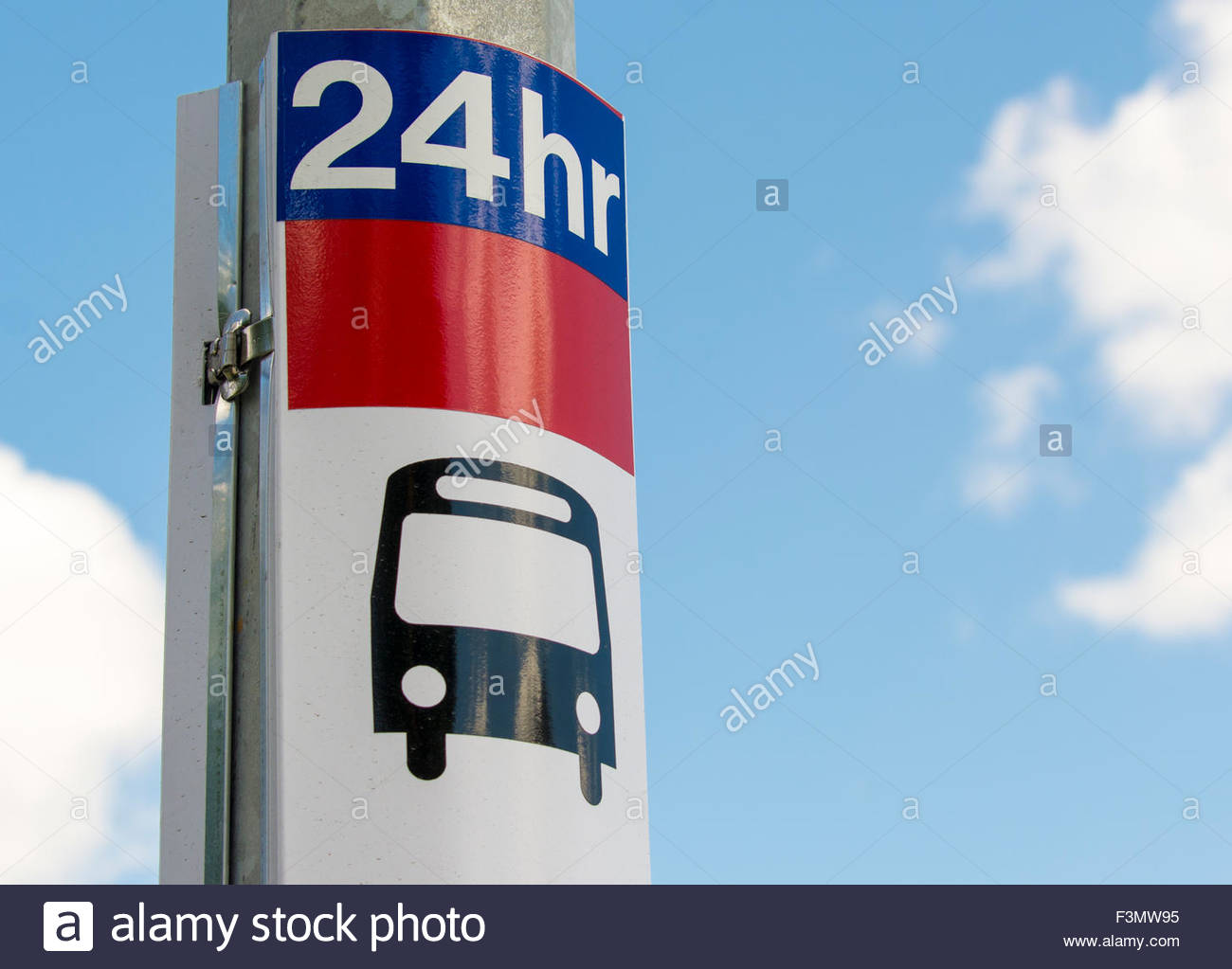 Ttc Bus Stock Photos & Ttc Bus Stock Images - Alamy