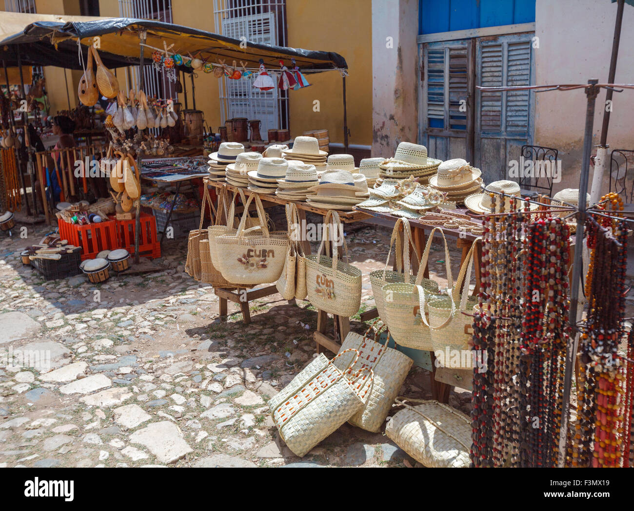Trinidad shops hi-res stock photography and images - Alamy