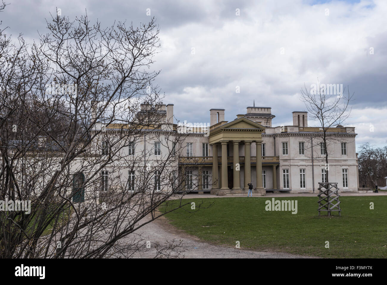 Dundurn Castle on a cloudy spring day Stock Photo - Alamy