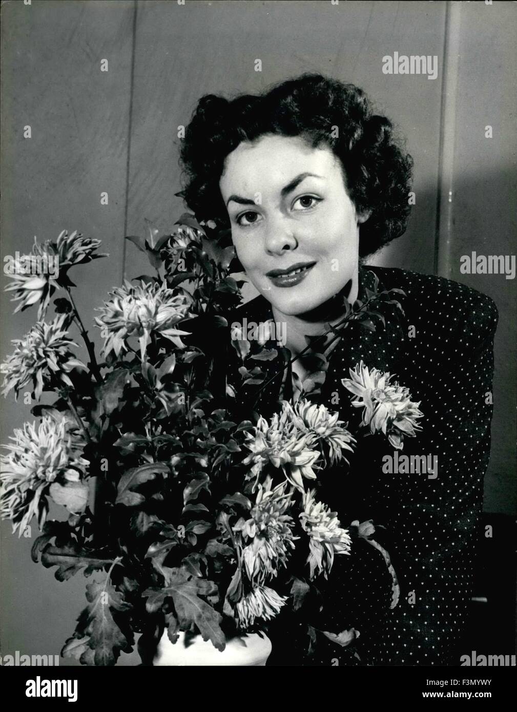 Feb. 24, 1967 - Pretty Miss Pretty for U.S. radio: 21 year old Violet ...