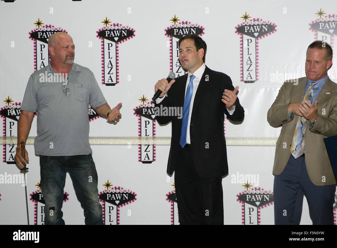 James harrison october 2015 hi-res stock photography and images - Alamy