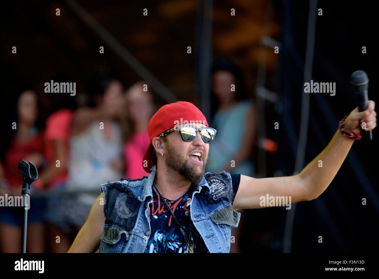 Manhattan, Kansas 6-2620 LoCash at the Kicker Country Concert in ...