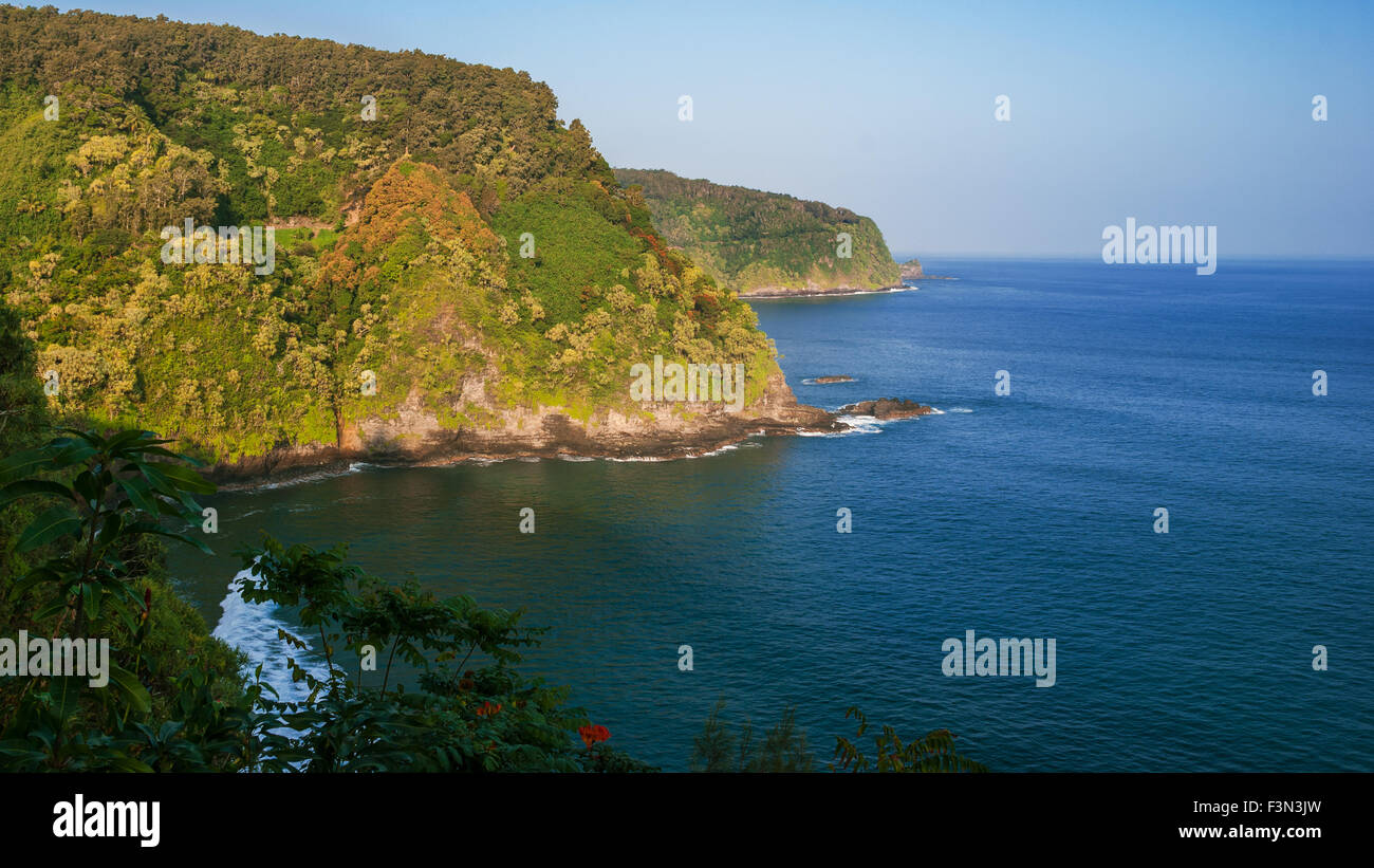 Hana road hi-res stock photography and images - Alamy