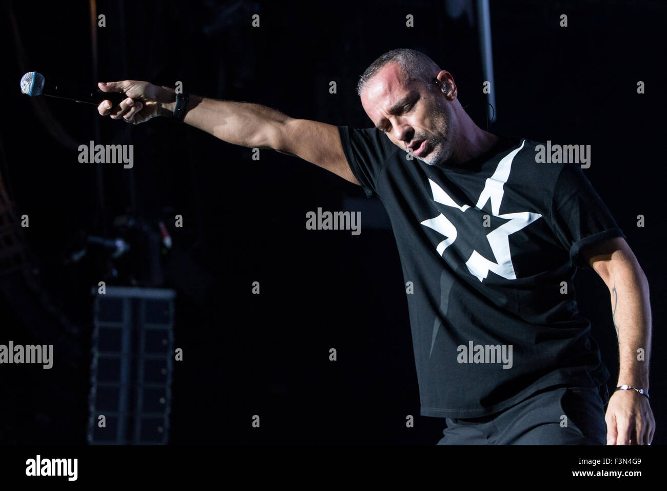 Assago Milan Italy. 09th October 2015. The Italian singer-songwriter ...