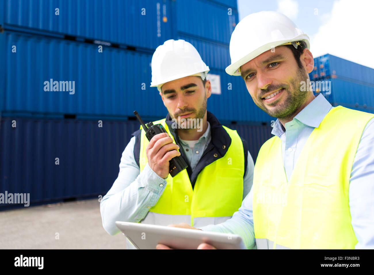Tablet containers hi-res stock photography and images - Alamy