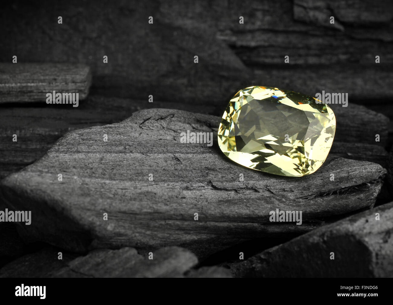 Square semi transparent hi-res stock photography and images - Alamy