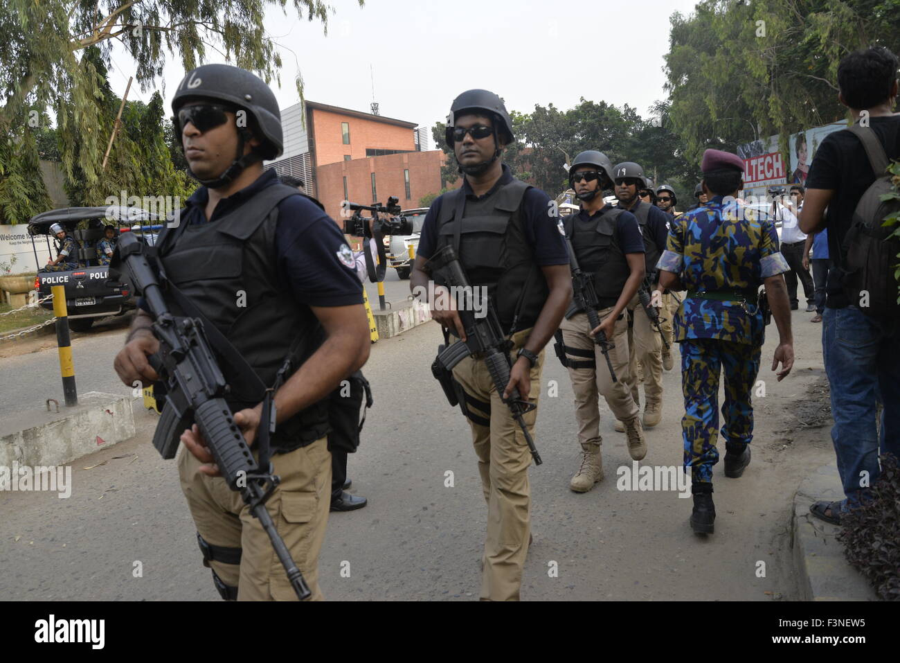 Dhaka, Bangladesh. 10th Oct, 2015. Members of SWAT, a special squad of ...