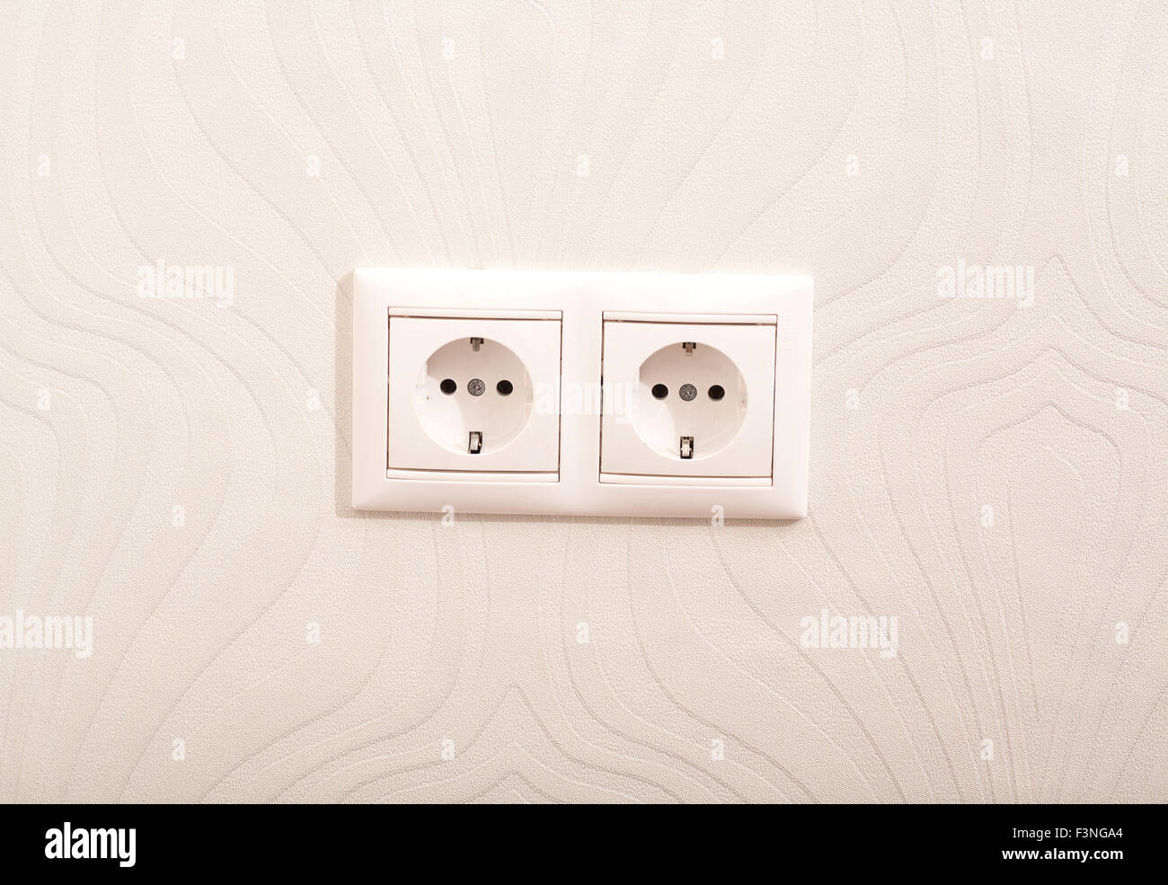 Plug 220 volt on wall hi-res stock photography and images - Alamy