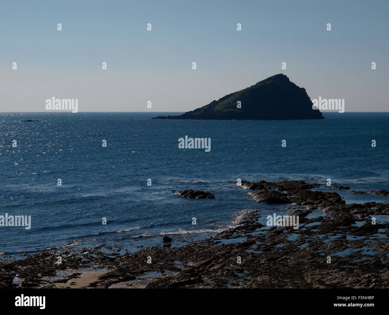 Great mewstone rock island hi-res stock photography and images - Alamy