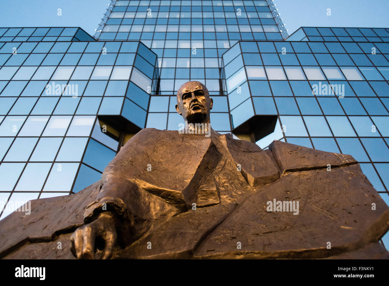 poland Starzynski monument statue Stock Photo - Alamy