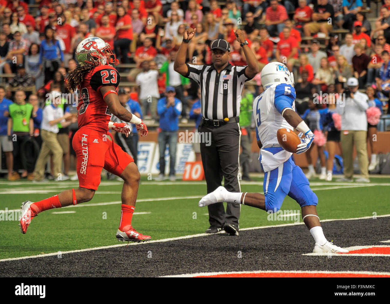 October 10, 2015 Middle Tennessee Blue Raiders running back Jeremiah ...
