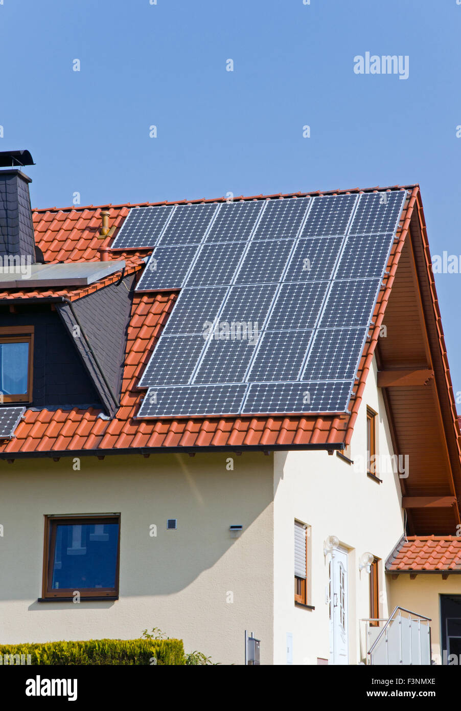 Single occupancy house hi-res stock photography and images - Alamy