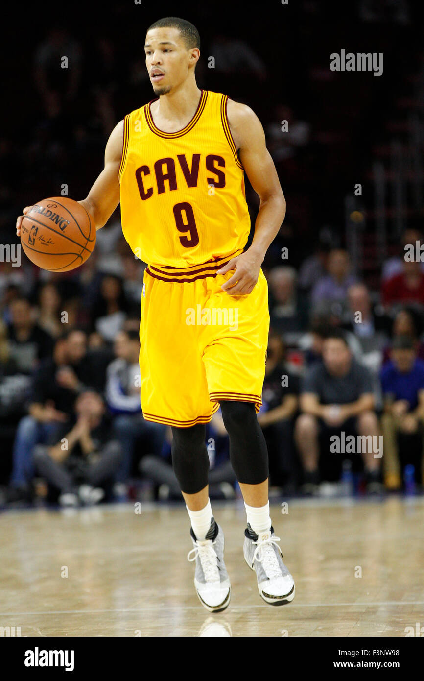 October 8, 2015: Cleveland Cavaliers guard Jared Cunningham (9) in ...
