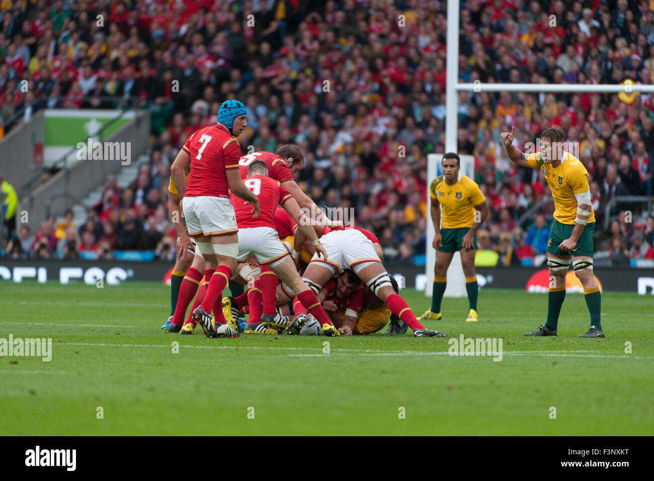 Twickenham Stadium, London, UK. 10th October, 2015. Australia v Wales ...