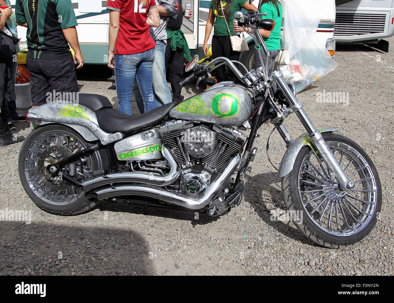 Autzen Stadium, Eugene, OR, USA. 10th Oct, 2015. A custom painted ...