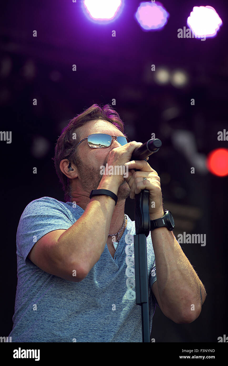 Craig Morgan performs at the Annual Kicker Country Stampede in ...