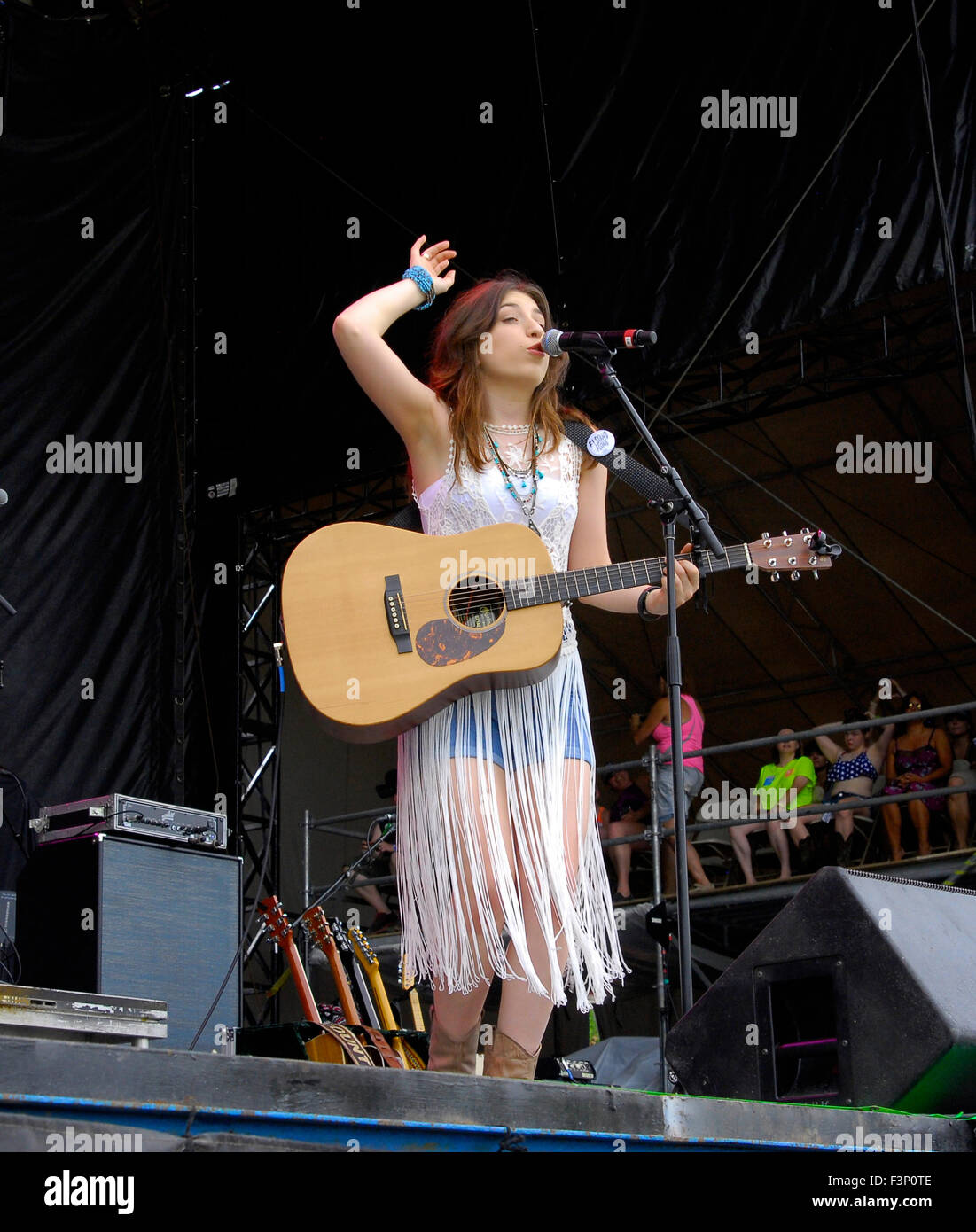 Manhattan, Kansas. Sasha McVeigh a British country music singer ...