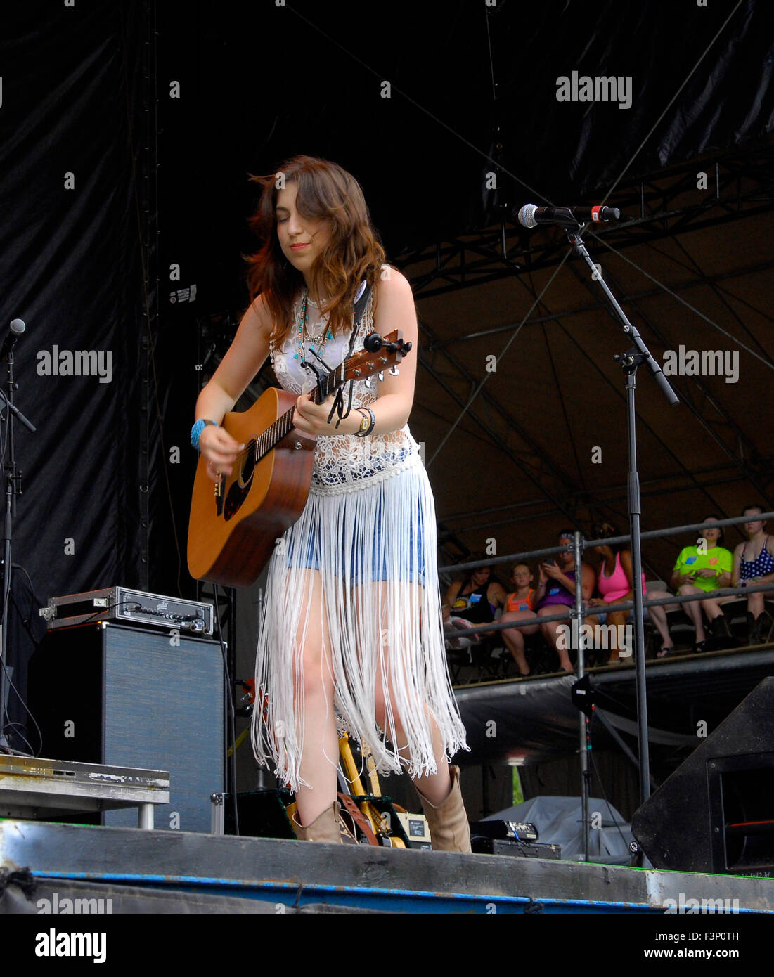 Manhattan, Kansas. Sasha McVeigh a British country music singer ...