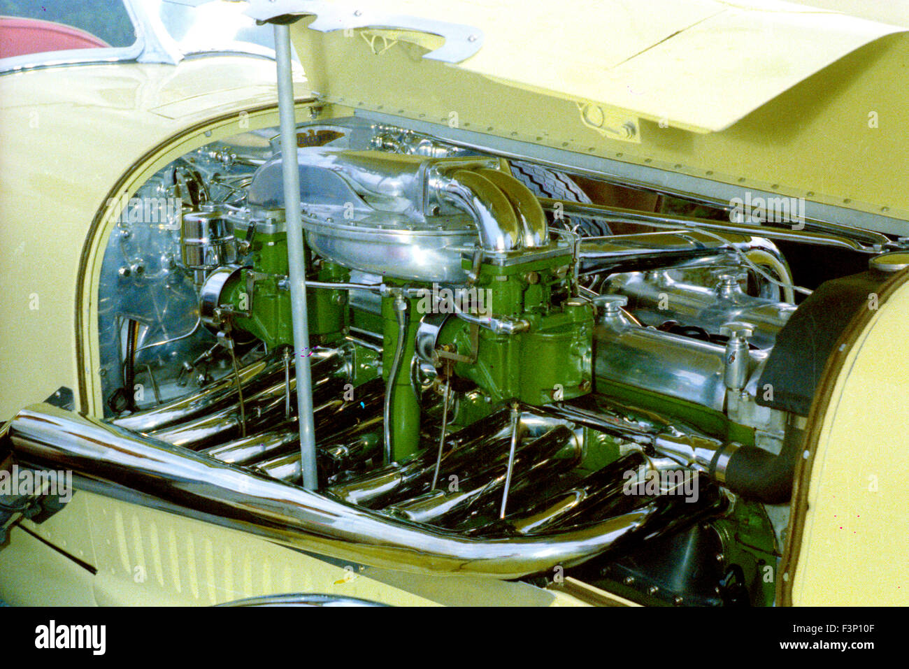 engine of early sports car at 1960s car show in Florida Stock Photo - Alamy